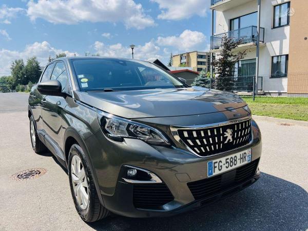 Green Peugeot 3008 2020 in Kaunas, with an engine capacity of 1.50 L and mileage of 170 thousand km for 11750 €, photo 3 on AUTOMOTO.COM.LV