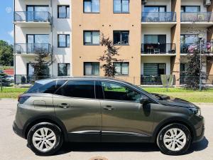 Green Peugeot 3008 2020 in Kaunas, with an engine capacity of 1.50 L and mileage of 170 thousand km for 11750 €, photo 9 on AUTOMOTO.COM.LV