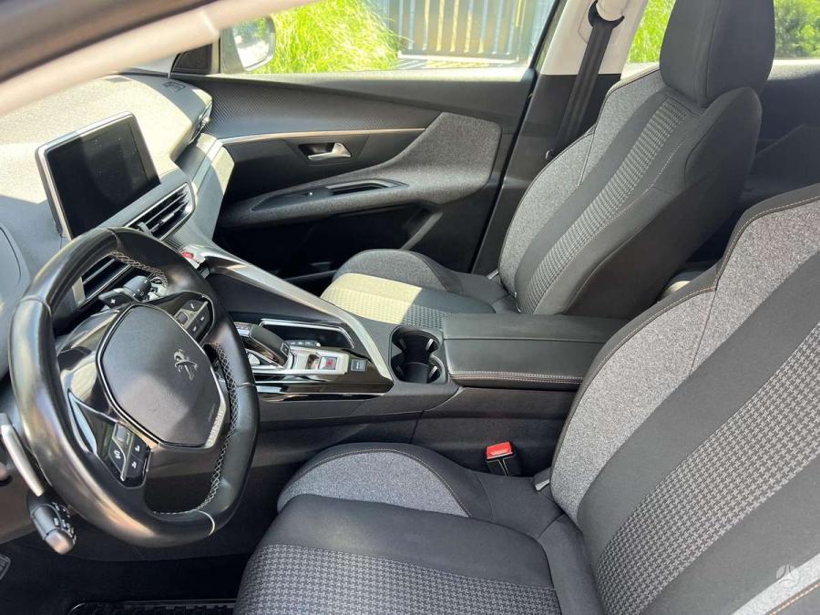 Green Peugeot 3008 2020 in Kaunas, with an engine capacity of 1.50 L and mileage of 170 thousand km for 11750 €, photo 21 on AUTOMOTO.COM.LV