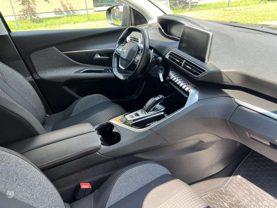 Green Peugeot 3008 2020 in Kaunas, with an engine capacity of 1.50 L and mileage of 170 thousand km for 11750 €, photo 30 on AUTOMOTO.COM.LV