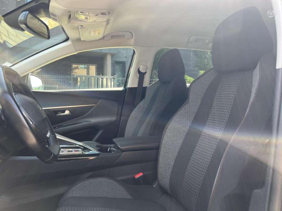Green Peugeot 3008 2020 in Kaunas, with an engine capacity of 1.50 L and mileage of 170 thousand km for 11750 €, photo 32 on AUTOMOTO.COM.LV
