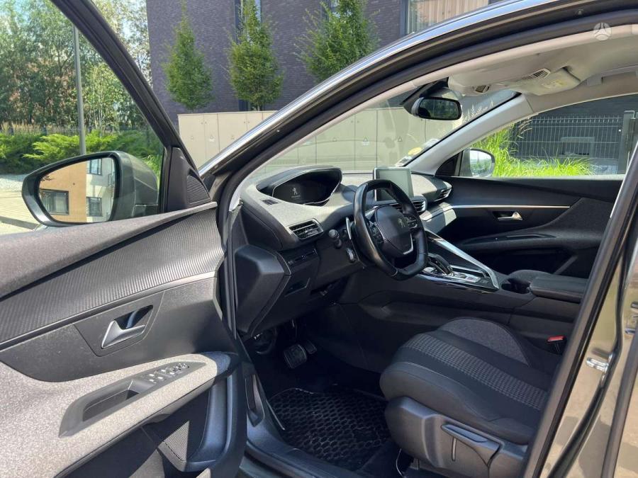 Green Peugeot 3008 2020 in Kaunas, with an engine capacity of 1.50 L and mileage of 170 thousand km for 11750 €, photo 33 on AUTOMOTO.COM.LV