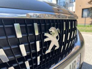 Green Peugeot 3008 2020 in Kaunas, with an engine capacity of 1.50 L and mileage of 170 thousand km for 11750 €, photo 36 on AUTOMOTO.COM.LV