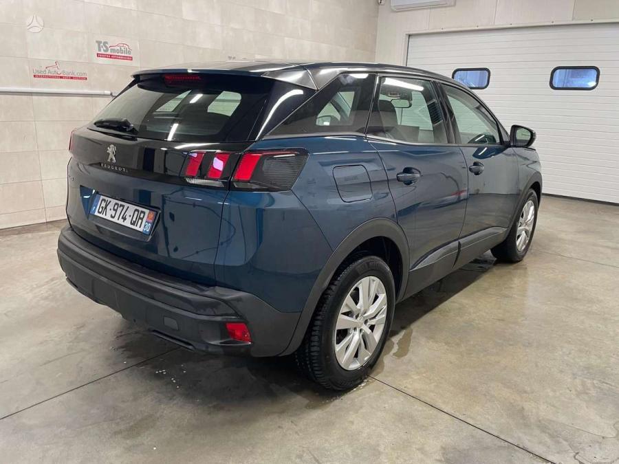 Green Peugeot 3008 2022 in Marijampole, with an engine capacity of 1.20 L and mileage of 150 thousand km for 13746 €, photo 5 on AUTOMOTO.COM.LV