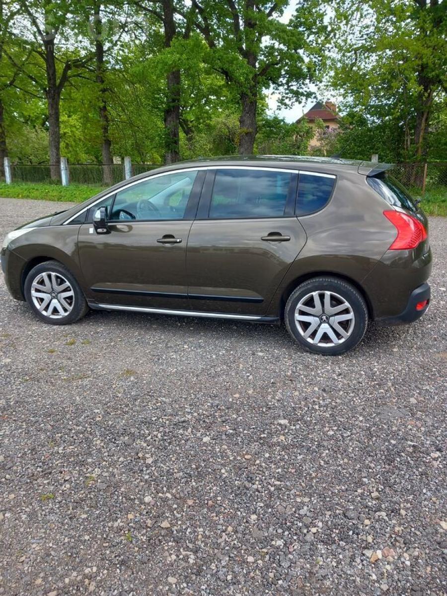 Zaļš Peugeot 3008 2011 Cēsis, ar dzinēja tilpumu 2.00 L un nobraukumu 238 tūkst. km par 3990 €, foto 7 vietnē AUTOMOTO.COM.LV
