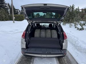 Green Peugeot 3008 2015 in Vilnius, with an engine capacity of 1.60 L and mileage of 280 thousand km for 4850 €, photo 10 on AUTOMOTO.COM.LV