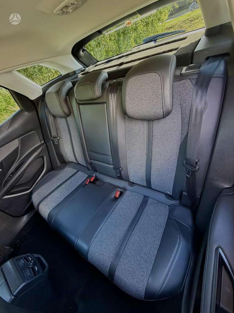 Zaļš Peugeot 3008 2017 Šauļi, ar dzinēja tilpumu 1.60 L un nobraukumu 195 tūkst. km par 13450 €, foto 36 vietnē AUTOMOTO.COM.LV
