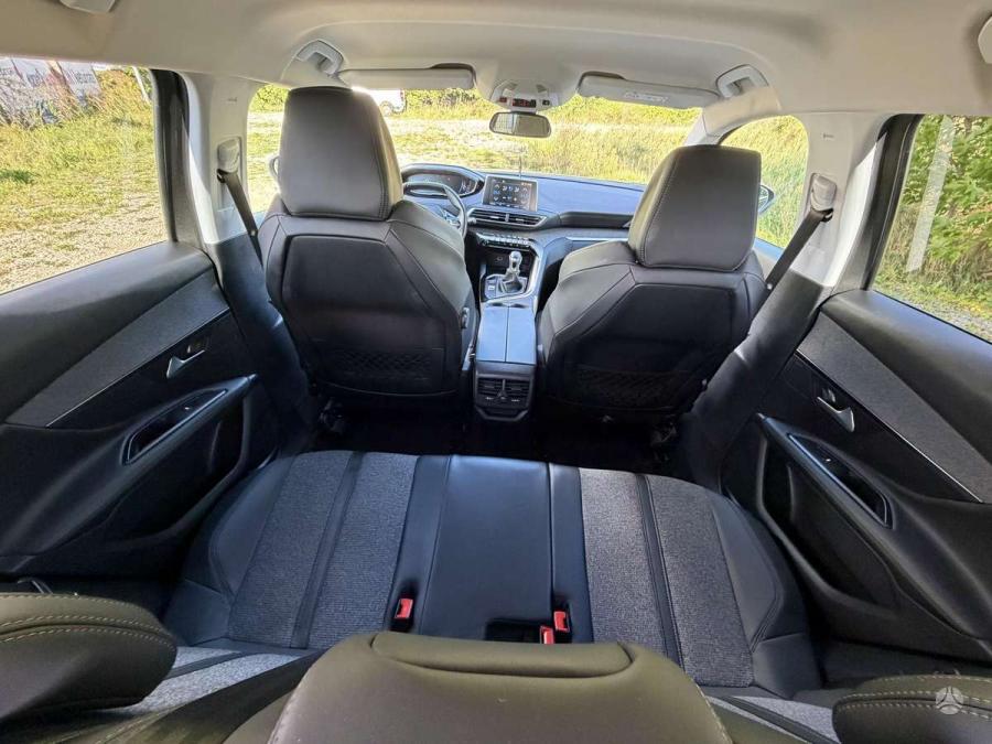 Zaļš Peugeot 3008 2017 Šauļi, ar dzinēja tilpumu 1.60 L un nobraukumu 195 tūkst. km par 13450 €, foto 38 vietnē AUTOMOTO.COM.LV