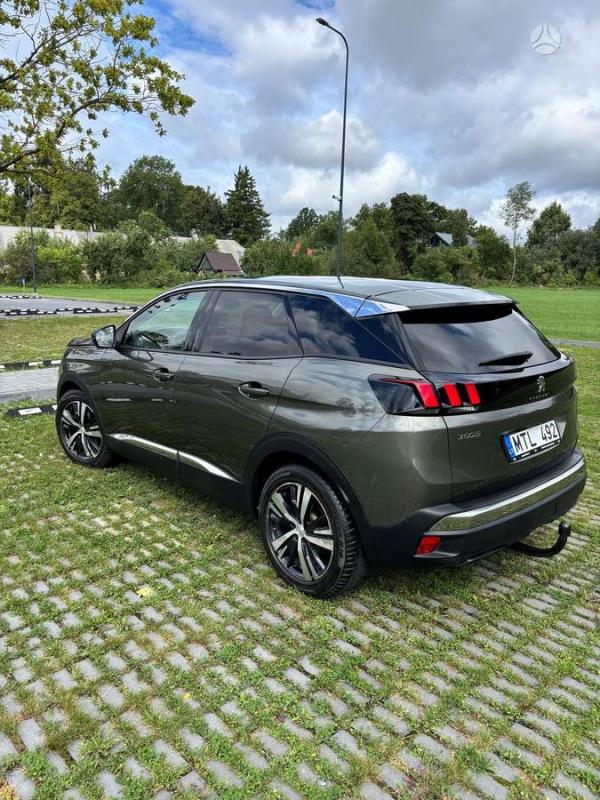 Peugeot 3008 2018 in Kaunas on AUTOMOTO.COM.LV Green Peugeot 3008 2018 in Kaunas, with an engine capacity of 1.20 L and mileage of 200 thousand km for 10950 €, photo 7 on AUTOMOTO.COM.LV