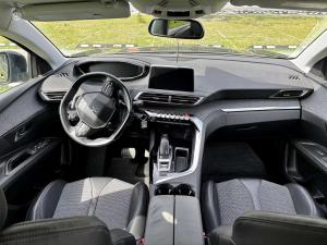 Green Peugeot 3008 2018 in Kaunas, with an engine capacity of 1.20 L and mileage of 200 thousand km for 10950 €, photo 12 on AUTOMOTO.COM.LV