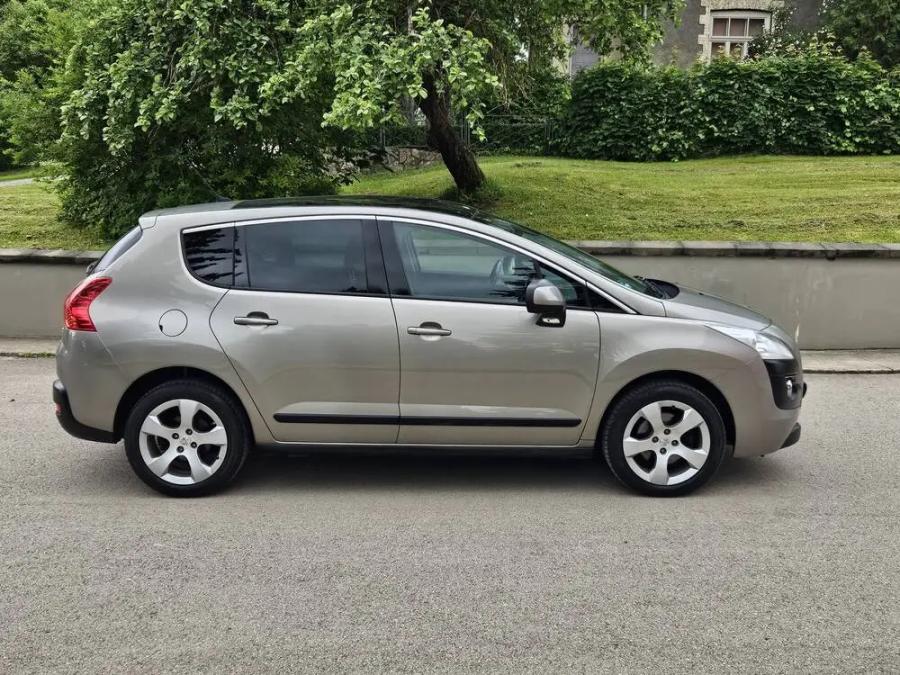 Pelēks Peugeot 3008 2009 Jēkabpils, ar dzinēja tilpumu 1.60 L un nobraukumu 190 tūkst. km par 4890 €, foto 6 vietnē AUTOMOTO.COM.LV