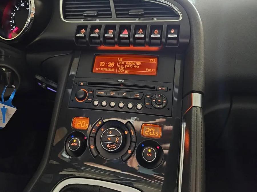 Pelēks Peugeot 3008 2009 Jēkabpils, ar dzinēja tilpumu 1.60 L un nobraukumu 190 tūkst. km par 4890 €, foto 30 vietnē AUTOMOTO.COM.LV