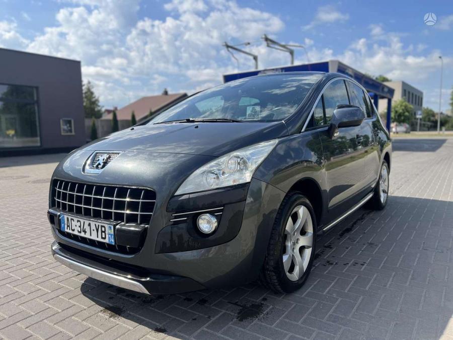 Grey Peugeot 3008 2009 in Taurage, with an engine capacity of 1.56 L and mileage of 270 thousand km for 2890 €, photo 1 on AUTOMOTO.COM.LV