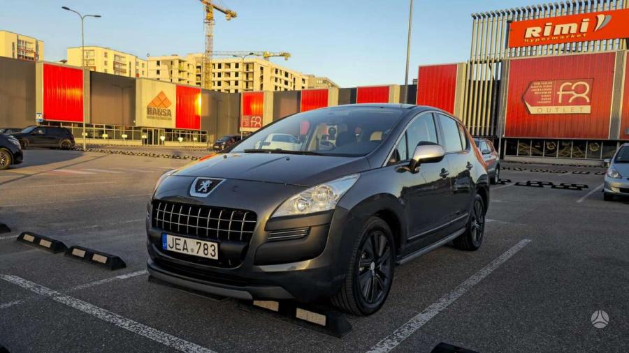 Pelēks Peugeot 3008 2009 Viļņa, ar dzinēja tilpumu 1.56 L un nobraukumu 303 tūkst. km par 3900 €, foto 1 vietnē AUTOMOTO.COM.LV
