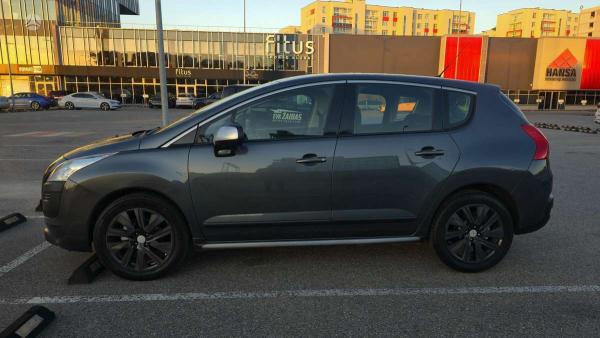 Pelēks Peugeot 3008 2009 Viļņa, ar dzinēja tilpumu 1.56 L un nobraukumu 303 tūkst. km par 3900 €, foto 9 vietnē AUTOMOTO.COM.LV