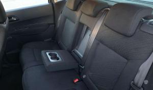 Pelēks Peugeot 3008 2009 Viļņa, ar dzinēja tilpumu 1.56 L un nobraukumu 303 tūkst. km par 3900 €, foto 17 vietnē AUTOMOTO.COM.LV
