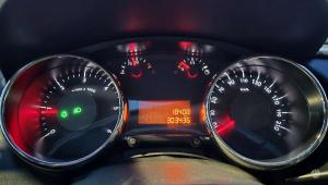 Pelēks Peugeot 3008 2009 Viļņa, ar dzinēja tilpumu 1.56 L un nobraukumu 303 tūkst. km par 3900 €, foto 18 vietnē AUTOMOTO.COM.LV