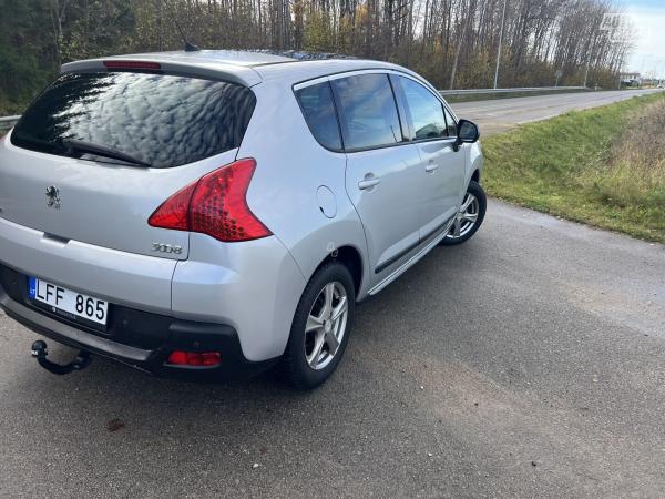 Grey Peugeot 3008 2010 in Klaipeda, with an engine capacity of 1.60 L and mileage of 314 thousand km for 3000 €, photo 5 on AUTOMOTO.COM.LV