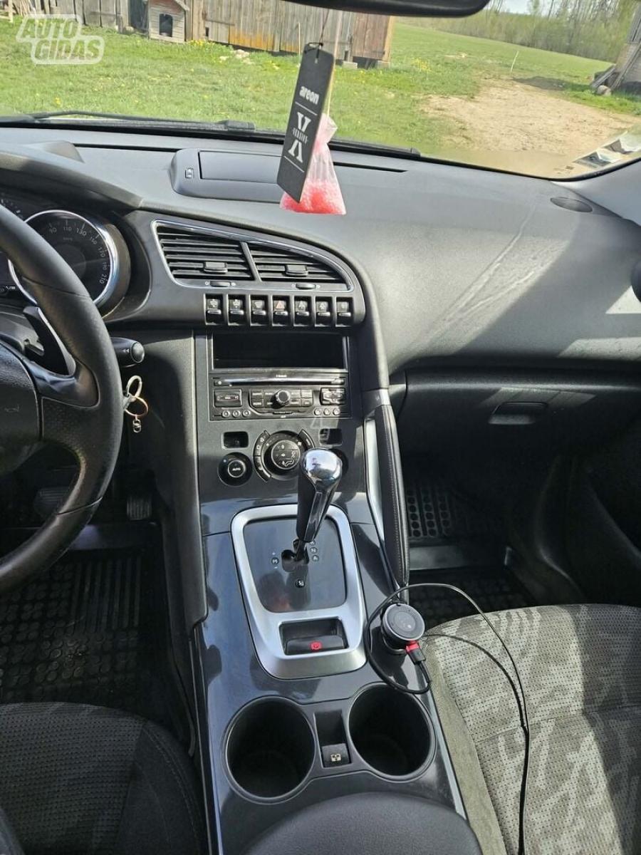 Pelēks Peugeot 3008 2010 Šauļi, ar dzinēja tilpumu 1.60 L un nobraukumu 316 tūkst. km par 2250 €, foto 8 vietnē AUTOMOTO.COM.LV