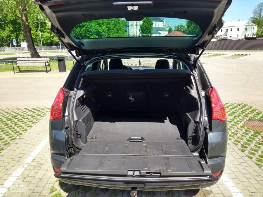 Pelēks Peugeot 3008 2010 Vilkaviškis, ar dzinēja tilpumu 1.60 L un nobraukumu 243 tūkst. km par 3000 €, foto 10 vietnē AUTOMOTO.COM.LV