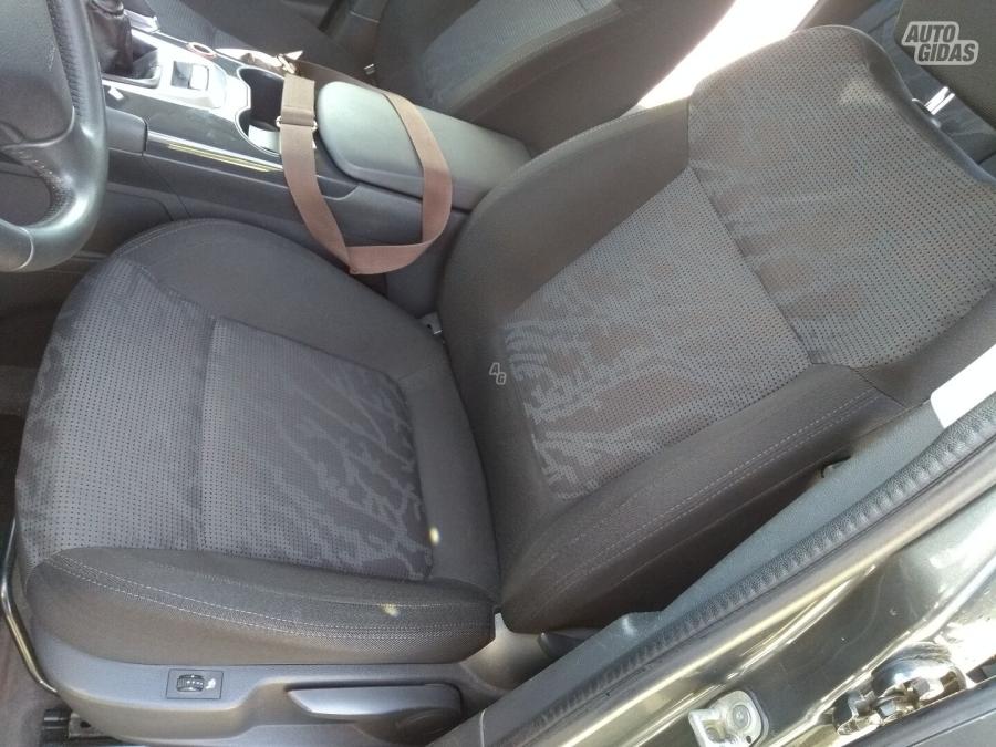 Pelēks Peugeot 3008 2010 Vilkaviškis, ar dzinēja tilpumu 1.60 L un nobraukumu 243 tūkst. km par 3000 €, foto 21 vietnē AUTOMOTO.COM.LV