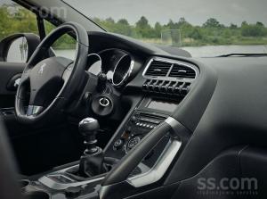 Pelēks Peugeot 3008 2010 Jelgava, ar dzinēja tilpumu 1.60 L un nobraukumu 170 tūkst. km par 4490 €, foto 11 vietnē AUTOMOTO.COM.LV