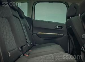 Pelēks Peugeot 3008 2010 Jelgava, ar dzinēja tilpumu 1.60 L un nobraukumu 170 tūkst. km par 4490 €, foto 13 vietnē AUTOMOTO.COM.LV
