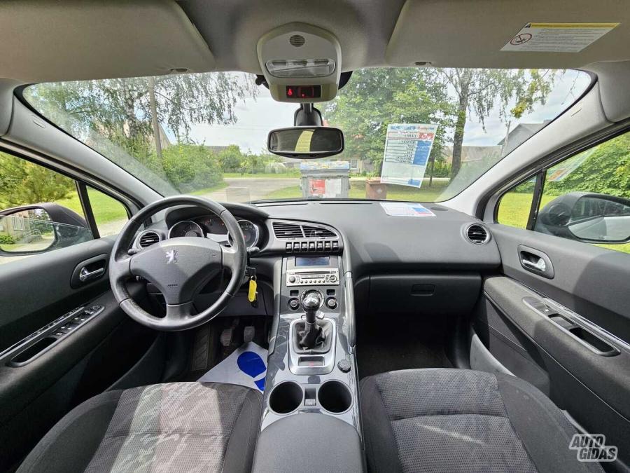 Grey Peugeot 3008 2010 in Ariogala, with an engine capacity of 1.60 L and mileage of 216 thousand km for 4500 €, photo 9 on AUTOMOTO.COM.LV