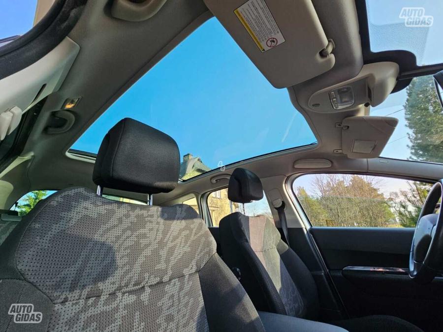 Grey Peugeot 3008 2010 in Ariogala, with an engine capacity of 1.60 L and mileage of 216 thousand km for 4500 €, photo 13 on AUTOMOTO.COM.LV