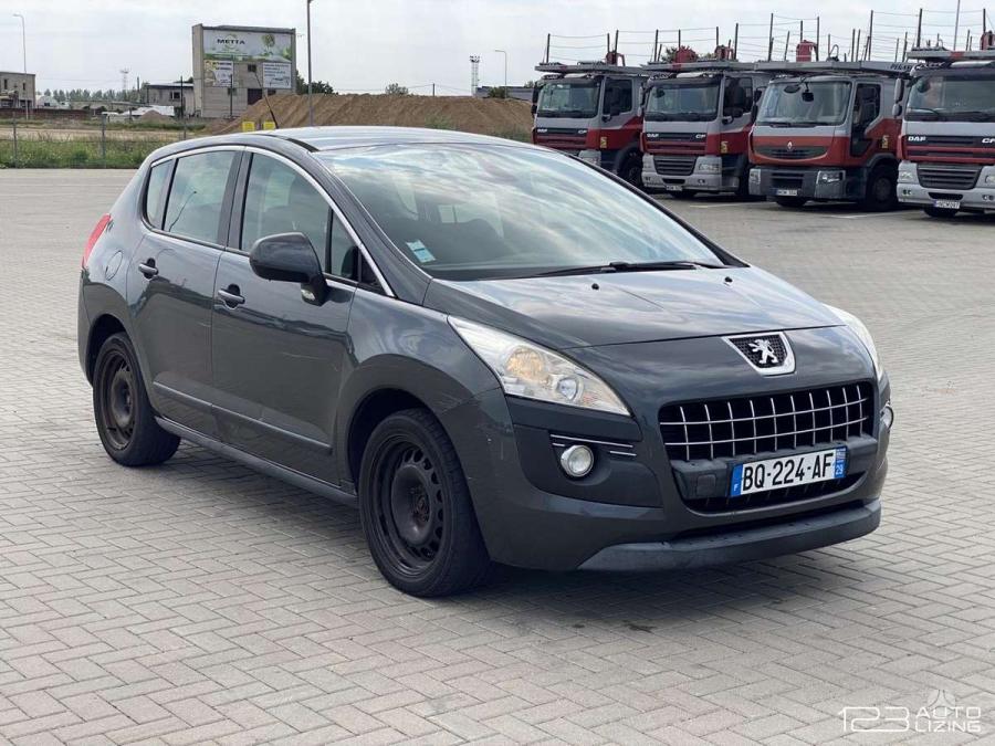 Grey Peugeot 3008 2010 in Taurage, with an engine capacity of 1.60 L and mileage of 236 thousand km for 1950 €, photo 4 on AUTOMOTO.COM.LV