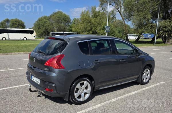 Grey Peugeot 3008 2010 in Riga, with an engine capacity of 2.00 L and mileage of 148 thousand km for 6250 €, photo 4 on AUTOMOTO.COM.LV