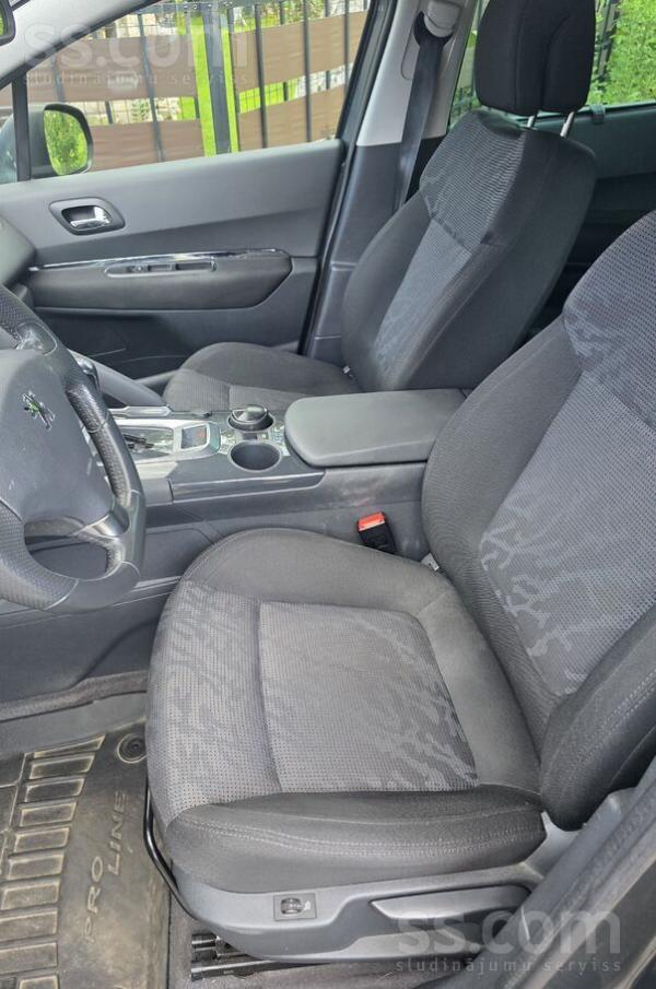 Grey Peugeot 3008 2010 in Riga, with an engine capacity of 2.00 L and mileage of 148 thousand km for 6250 €, photo 7 on AUTOMOTO.COM.LV