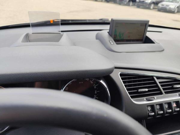 Pelēks Peugeot 3008 2010 Marijampole, ar dzinēja tilpumu 2.00 L un nobraukumu 212 tūkst. km par 3800 €, foto 9 vietnē AUTOMOTO.COM.LV