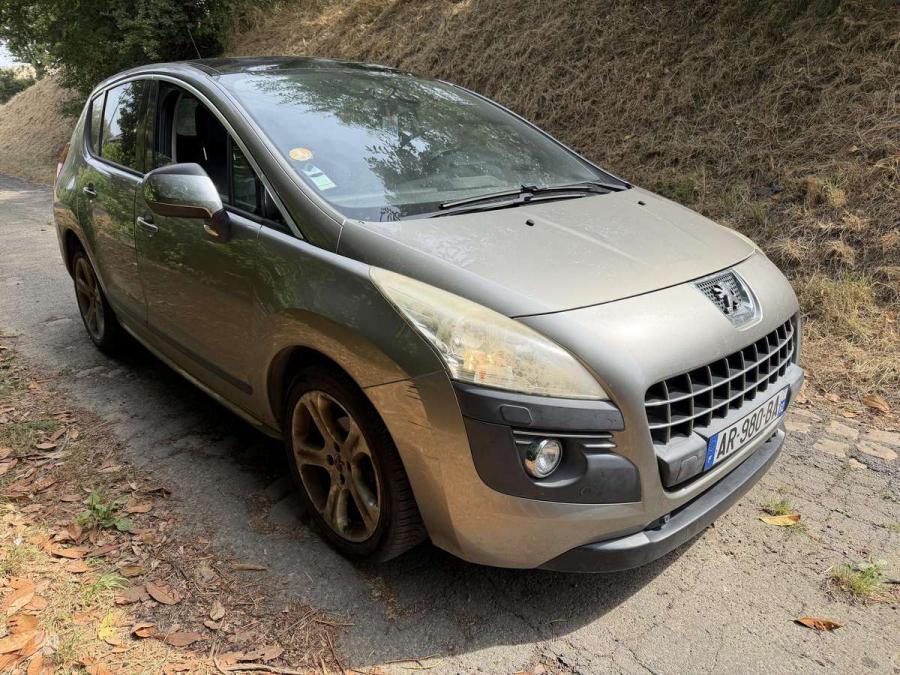Pelēks Peugeot 3008 2010 Tauragė, ar dzinēja tilpumu 1.56 L un nobraukumu 182 tūkst. km par 3100 €, foto 3 vietnē AUTOMOTO.COM.LV