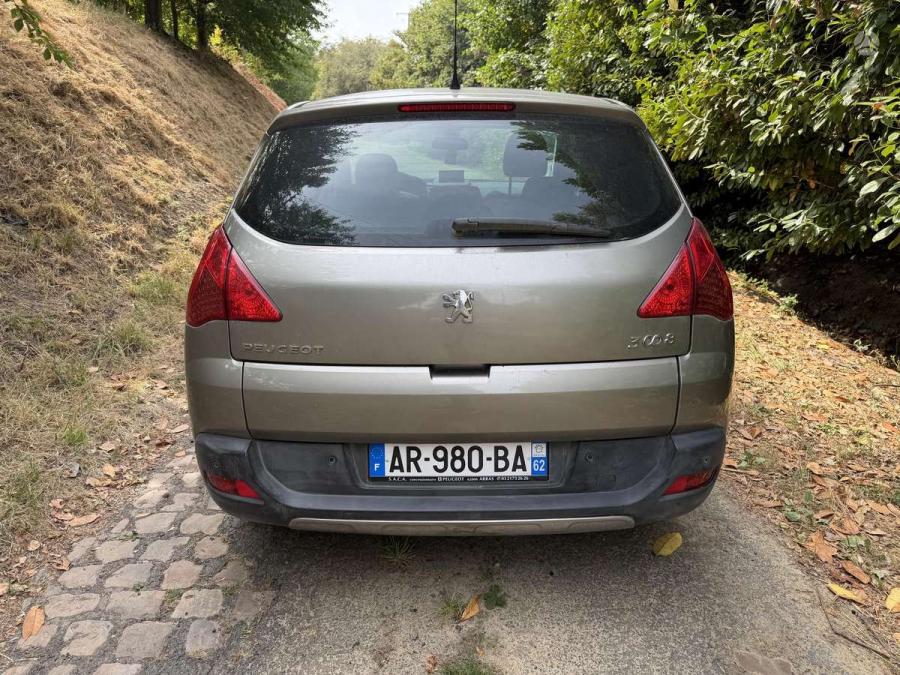 Pelēks Peugeot 3008 2010 Tauragė, ar dzinēja tilpumu 1.56 L un nobraukumu 182 tūkst. km par 3100 €, foto 7 vietnē AUTOMOTO.COM.LV