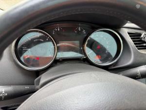 Pelēks Peugeot 3008 2010 Tauragė, ar dzinēja tilpumu 1.56 L un nobraukumu 182 tūkst. km par 3100 €, foto 13 vietnē AUTOMOTO.COM.LV