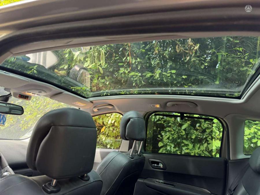 Pelēks Peugeot 3008 2010 Tauragė, ar dzinēja tilpumu 1.56 L un nobraukumu 182 tūkst. km par 3100 €, foto 14 vietnē AUTOMOTO.COM.LV