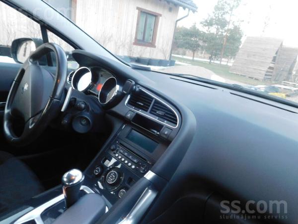 Peugeot 3008 2010 Jelgava vietnē Pelēks Peugeot 3008 2010 Jelgava, ar dzinēja tilpumu 1.60 L un nobraukumu 278 tūkst. km par 3550 €, foto 6 vietnē AUTOMOTO.COM.LV