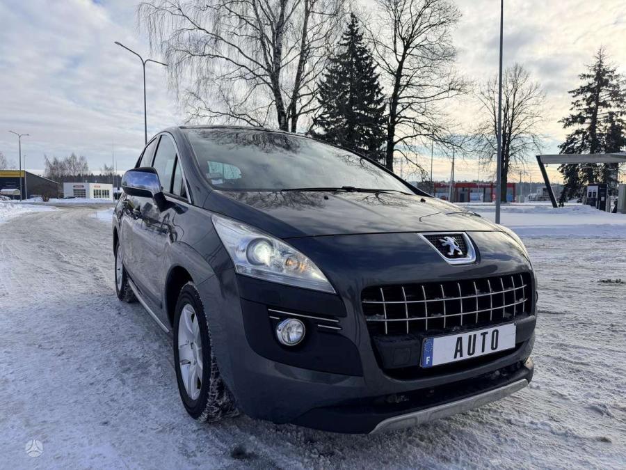 Grey Peugeot 3008 2011 in Taurage, with an engine capacity of 1.56 L and mileage of 204 thousand km for 4499 €, photo 1 on AUTOMOTO.COM.LV
