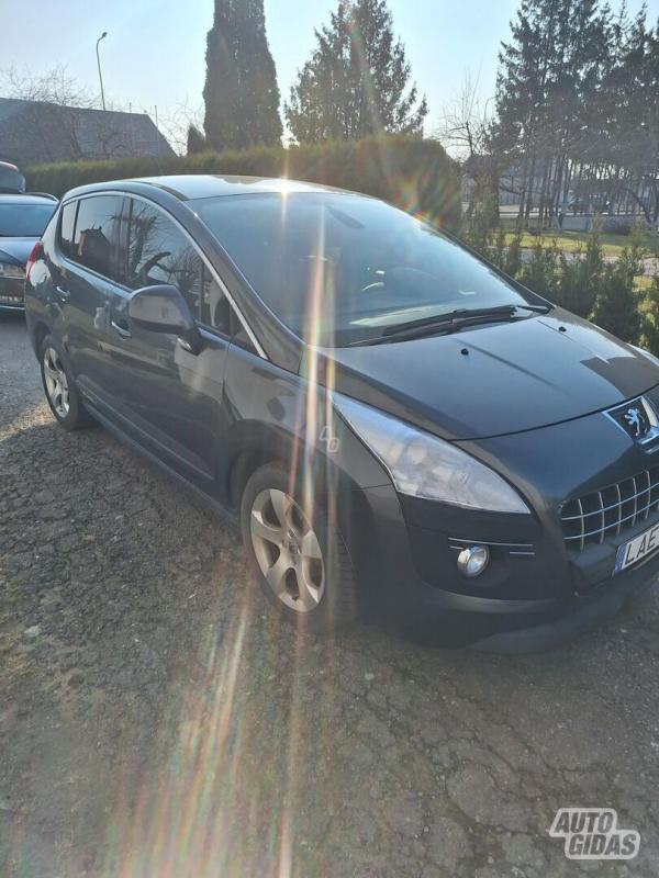 Grey Peugeot 3008 2011 in Taurage, with an engine capacity of 1.60 L and mileage of 212 thousand km for 3500 €, photo 3 on AUTOMOTO.COM.LV