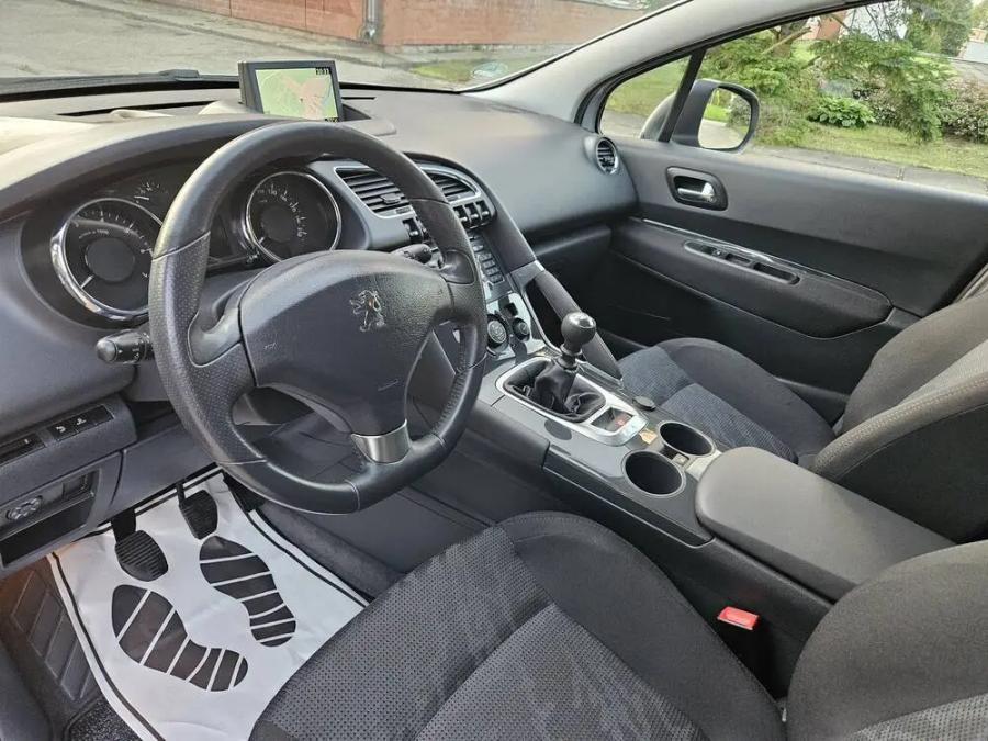 Pelēks Peugeot 3008 2011 Jēkabpils, ar dzinēja tilpumu 1.60 L un nobraukumu 176 tūkst. km par 4890 €, foto 12 vietnē AUTOMOTO.COM.LV