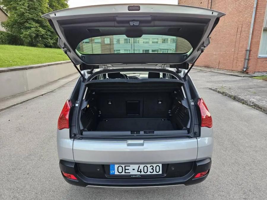 Pelēks Peugeot 3008 2011 Jēkabpils, ar dzinēja tilpumu 1.60 L un nobraukumu 176 tūkst. km par 4890 €, foto 17 vietnē AUTOMOTO.COM.LV
