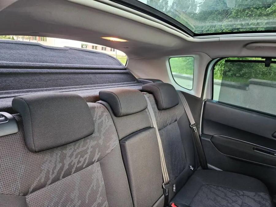 Pelēks Peugeot 3008 2011 Jēkabpils, ar dzinēja tilpumu 1.60 L un nobraukumu 176 tūkst. km par 4890 €, foto 19 vietnē AUTOMOTO.COM.LV