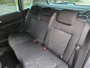 Pelēks Peugeot 3008 2011 Jēkabpils, ar dzinēja tilpumu 2.00 L un nobraukumu 287 tūkst. km par 4990 €, foto 15 vietnē AUTOMOTO.COM.LV