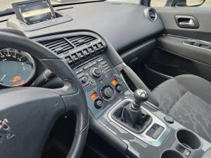 Pelēks Peugeot 3008 2011 Jēkabpils, ar dzinēja tilpumu 2.00 L un nobraukumu 287 tūkst. km par 4990 €, foto 29 vietnē AUTOMOTO.COM.LV