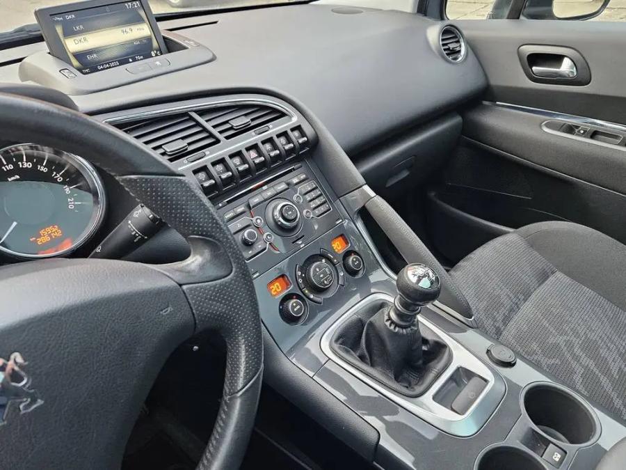 Pelēks Peugeot 3008 2011 Jēkabpils, ar dzinēja tilpumu 2.00 L un nobraukumu 287 tūkst. km par 4990 €, foto 29 vietnē AUTOMOTO.COM.LV