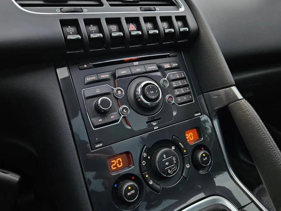 Pelēks Peugeot 3008 2011 Jēkabpils, ar dzinēja tilpumu 2.00 L un nobraukumu 287 tūkst. km par 4990 €, foto 30 vietnē AUTOMOTO.COM.LV