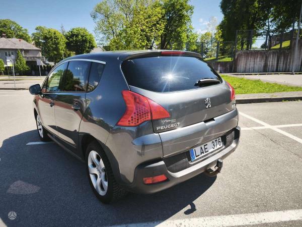 Pelēks Peugeot 3008 2011 Telšiai, ar dzinēja tilpumu 1.56 L un nobraukumu 213 tūkst. km par 3200 €, foto 2 vietnē AUTOMOTO.COM.LV