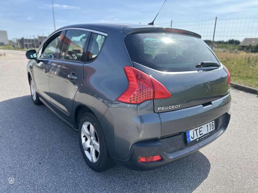 Pelēks Peugeot 3008 2011 Viļņa, ar dzinēja tilpumu 1.56 L un nobraukumu 308 tūkst. km par 2150 €, foto 6 vietnē AUTOMOTO.COM.LV