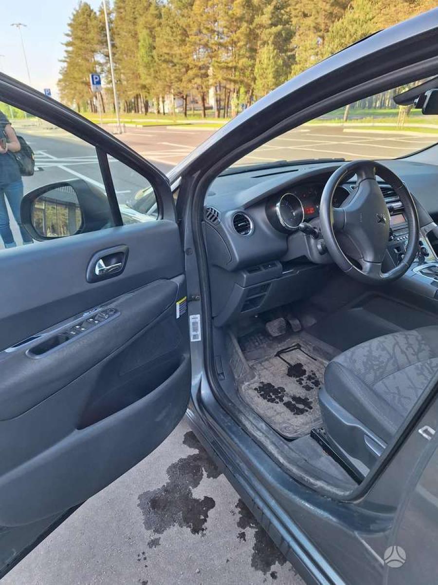 Pelēks Peugeot 3008 2011 Utena, ar dzinēja tilpumu 1.56 L un nobraukumu 268 tūkst. km par 3999 €, foto 7 vietnē AUTOMOTO.COM.LV